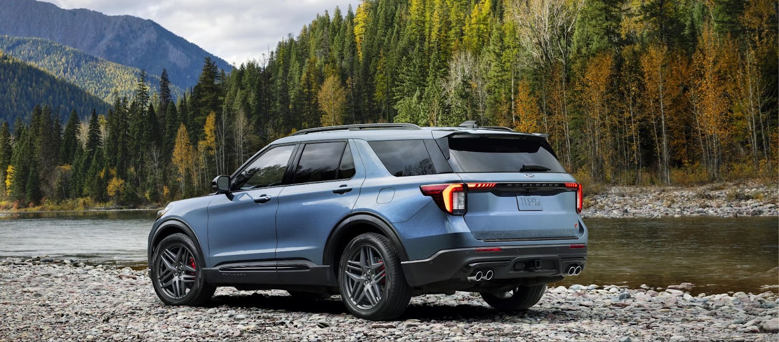 Why the 2025 Ford Explorer one of the Standout SUVs - Platinum Ford ...
